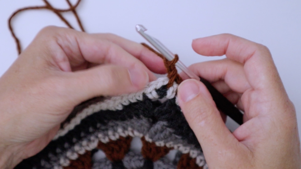 Creative Edgings: Learn the Twisted Single Crochet - JSPCREATE