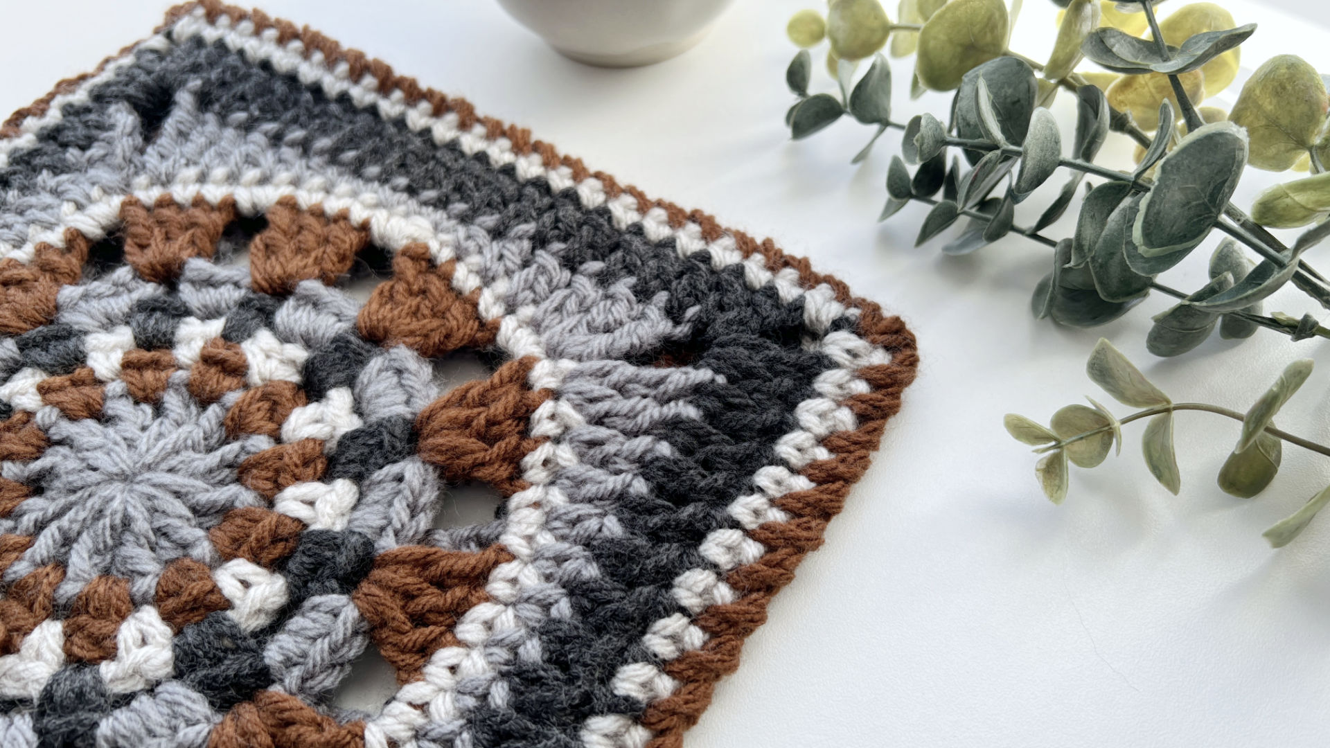 Creative Edgings: Learn the Twisted Single Crochet - JSPCREATE