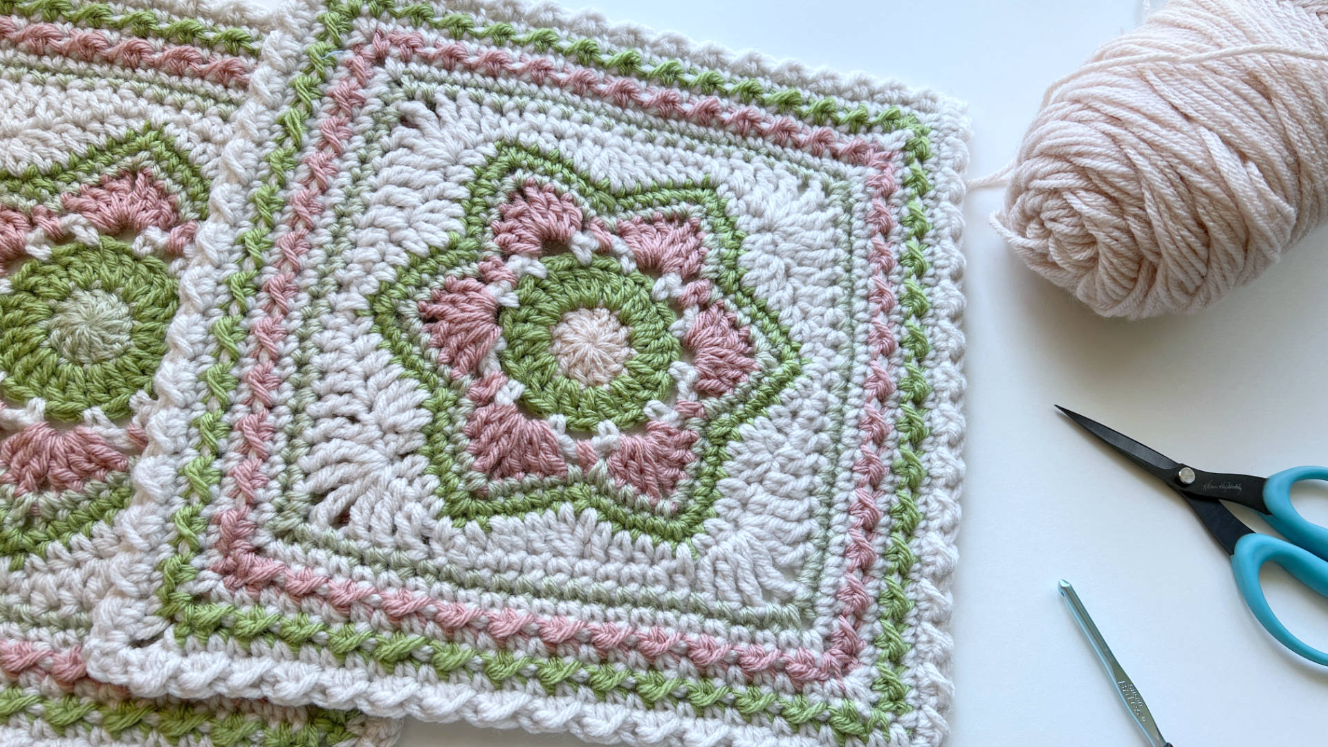 The Sage Granny Square | Stylish Petals - JSPCREATE