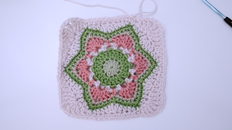 The Sage Granny Square | Stylish Petals - JSPCREATE